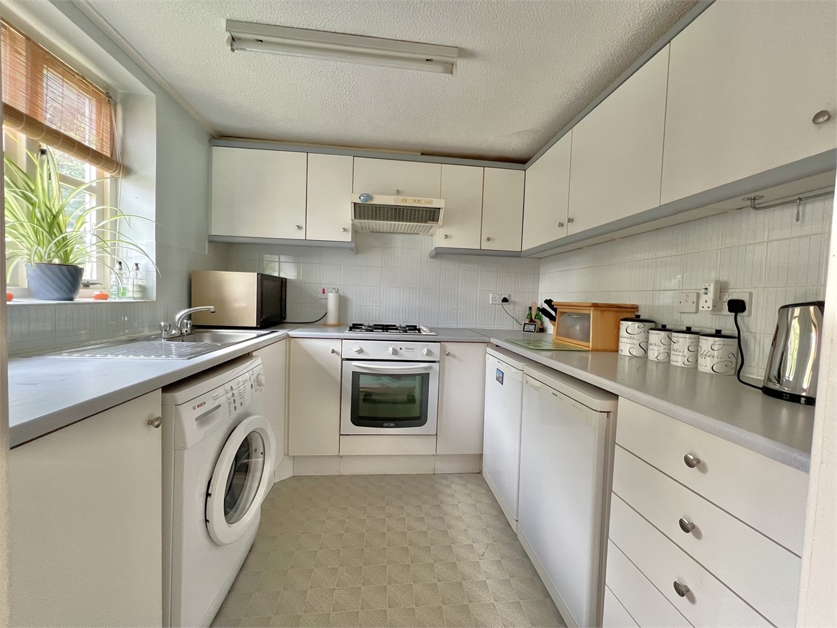 22 Abbey Meadow, Sible Hedingham, Essex, CO9 3QS